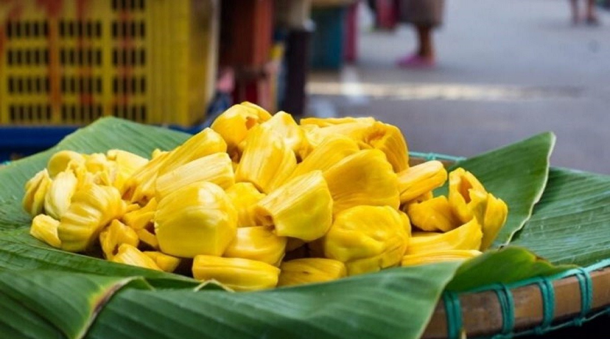 Have you heard of the fruit called jackfruit? The heaviest fruit that ...