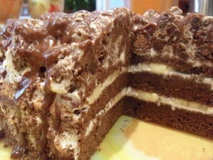 Layered chocolate cake with banana, the recipe that every visitor asks ...