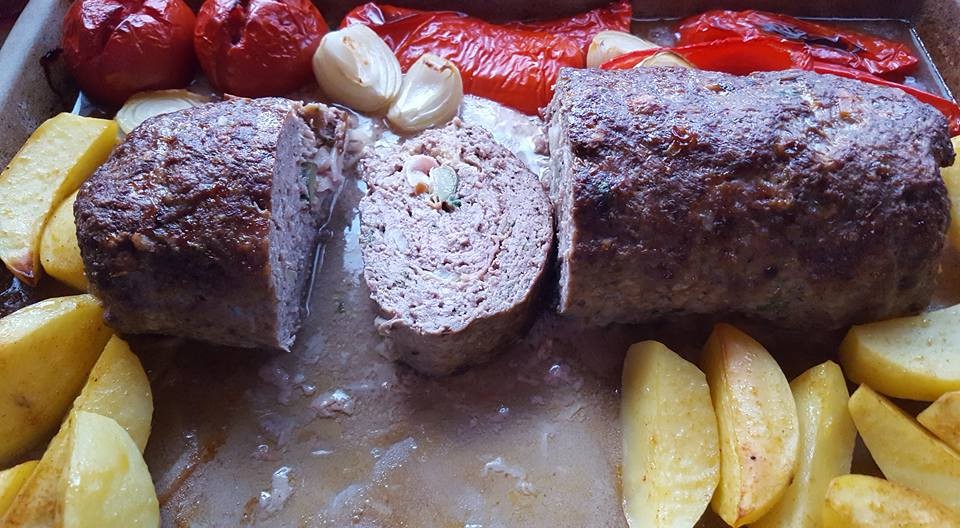 Pepík's beef "sekačka", or a stuffed roulade with potatoes that will ...