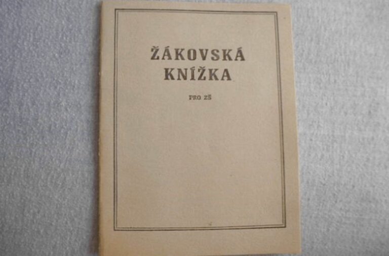 Slovak woman showed a school report book from the 70s: You have to see ...